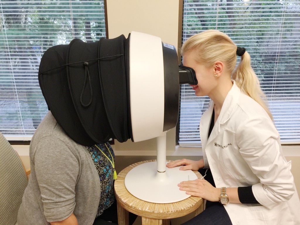 Introducing SkinCeuticals SkinScope LED